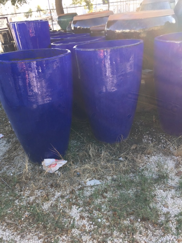 Large Rustic Planters / No.5112T | Urban Stoneworks